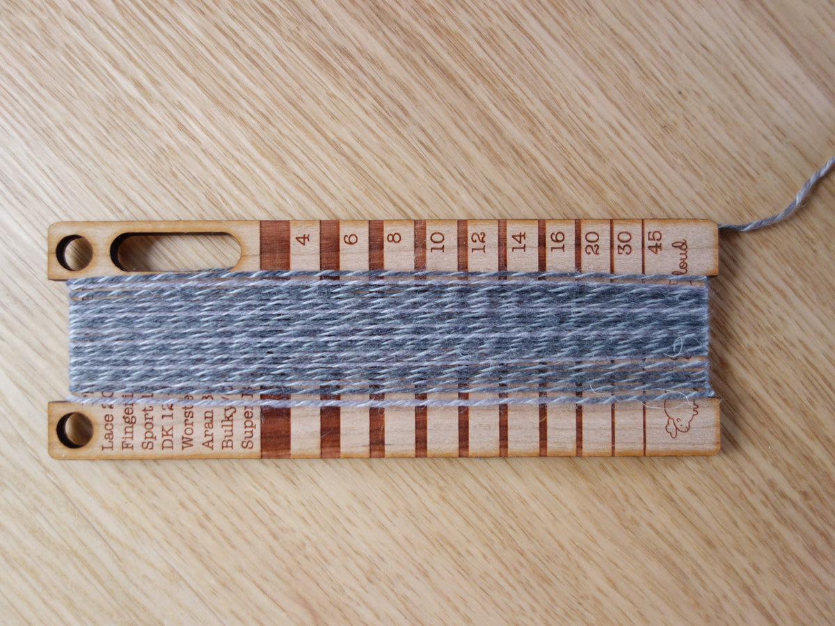 WPI Yarn Measuring Tool- Spinners Control Card, Yarn Thickness Gauge ...